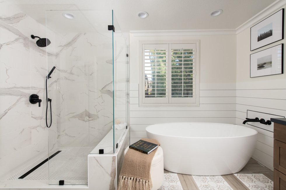 Small Bathroom Remodeling Ideas | Sea Pointe